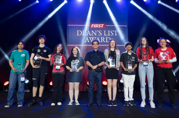 Dean's List Winners | FIRST Robotics Competition